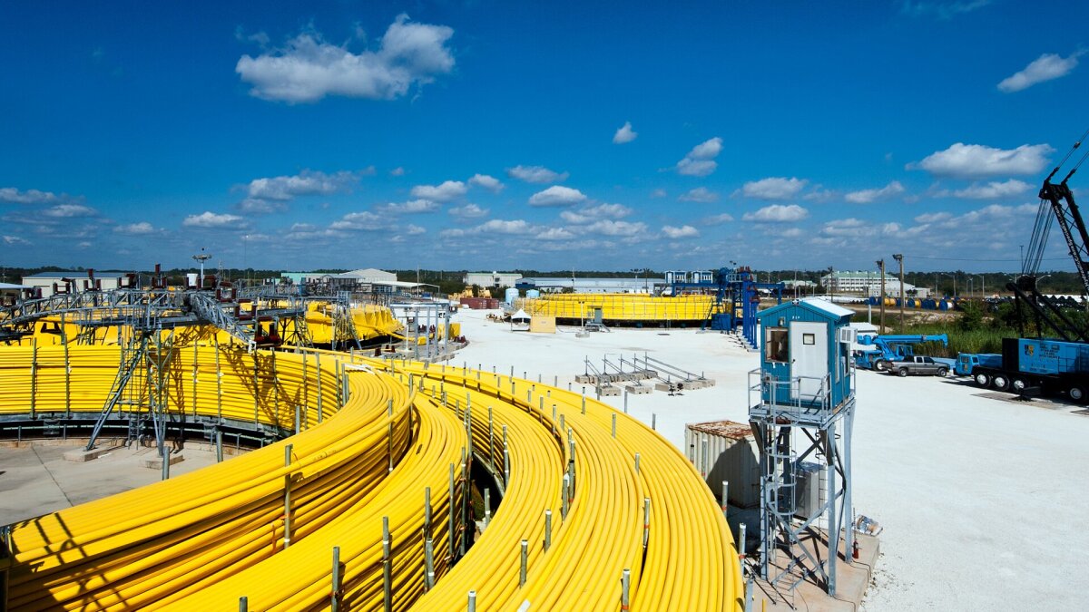 Aker Solutions to Deliver Umbilicals for the Dalma Gas Development ...